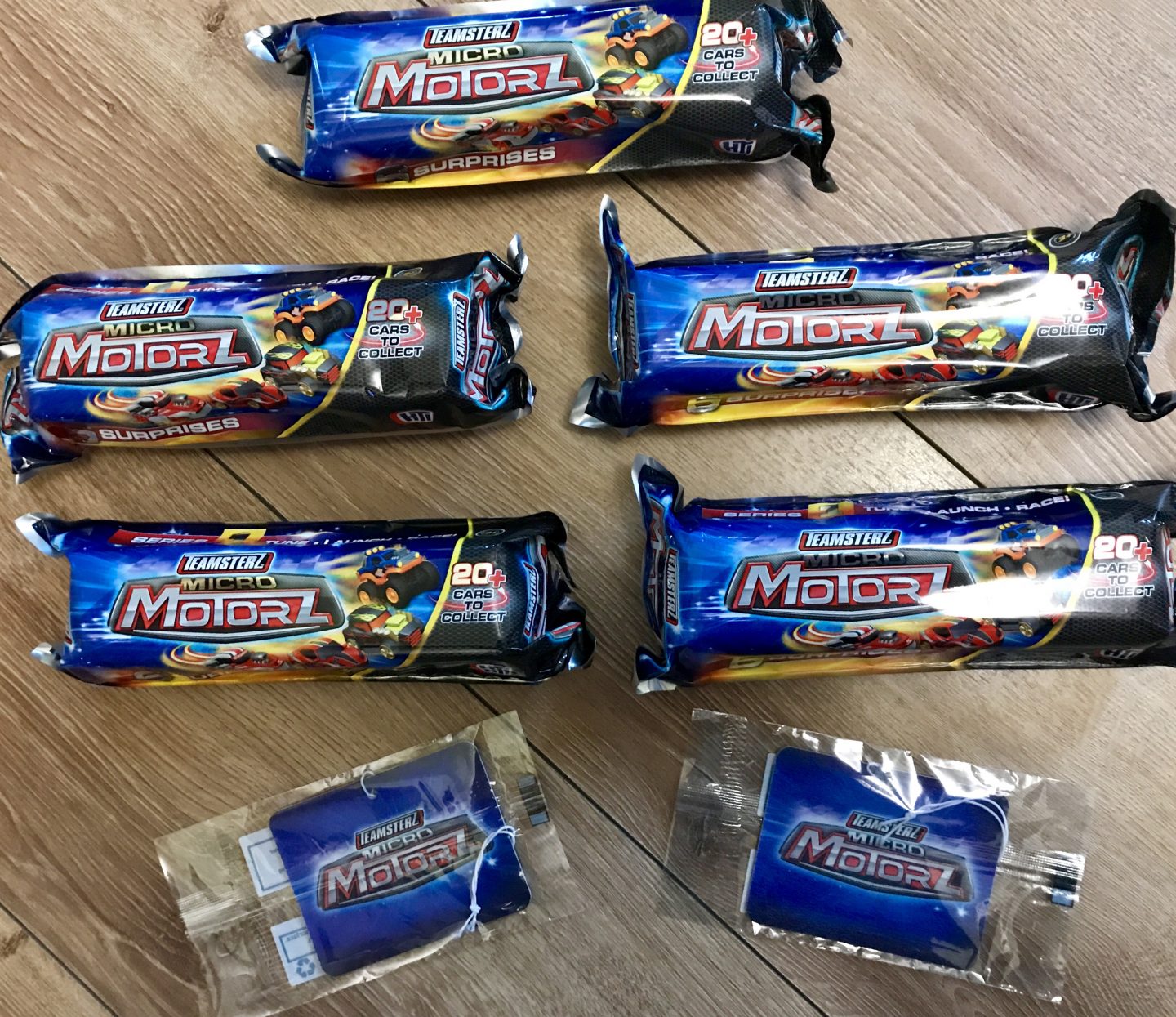 Trying Out Teamsterz Micro Motorz - RachelSwirl